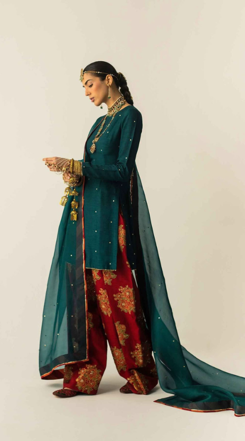 All you need to know about Farshi Salwar